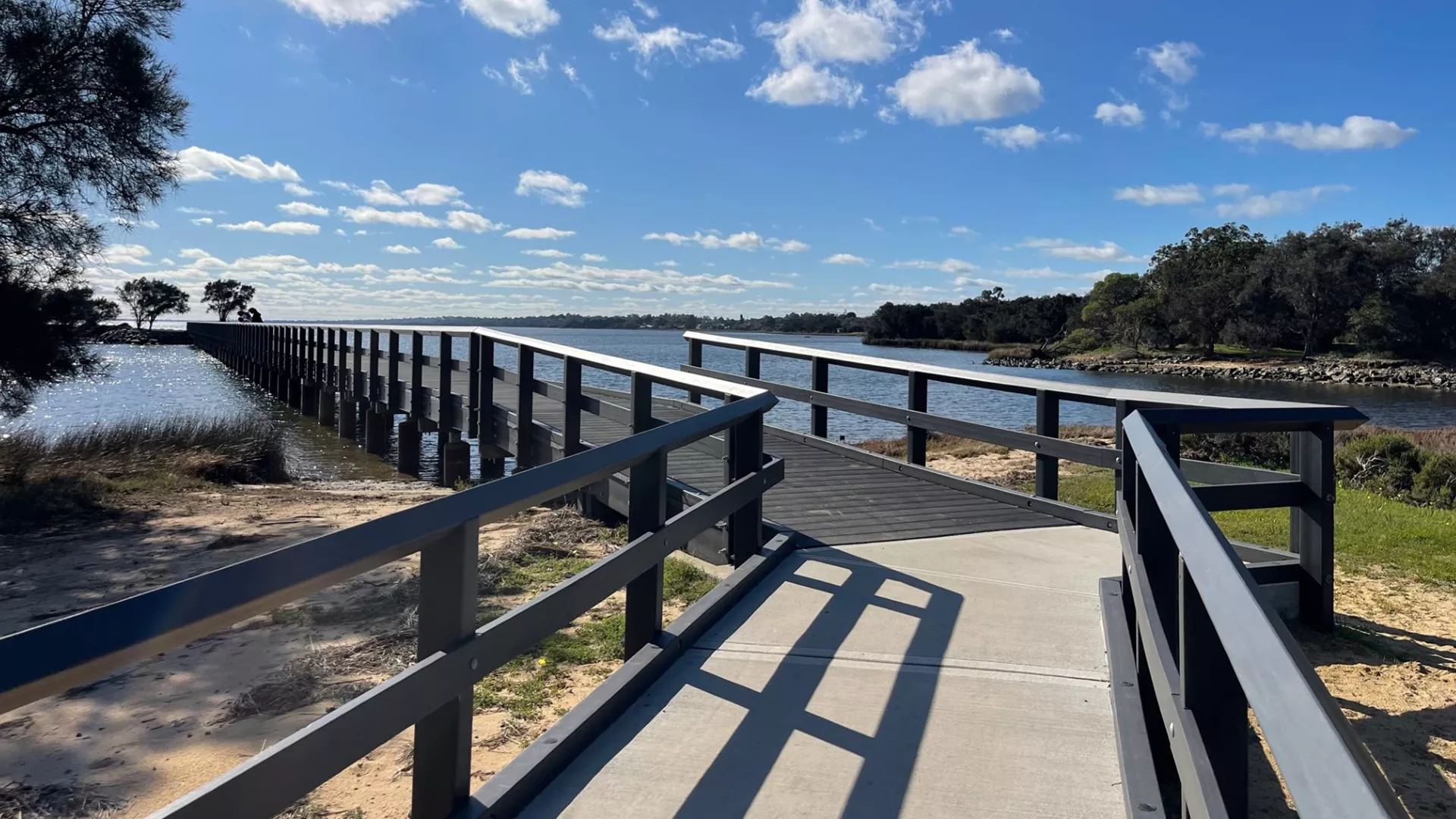 Australind Jetty Rebuild – APR Composites | Australian Composite ...