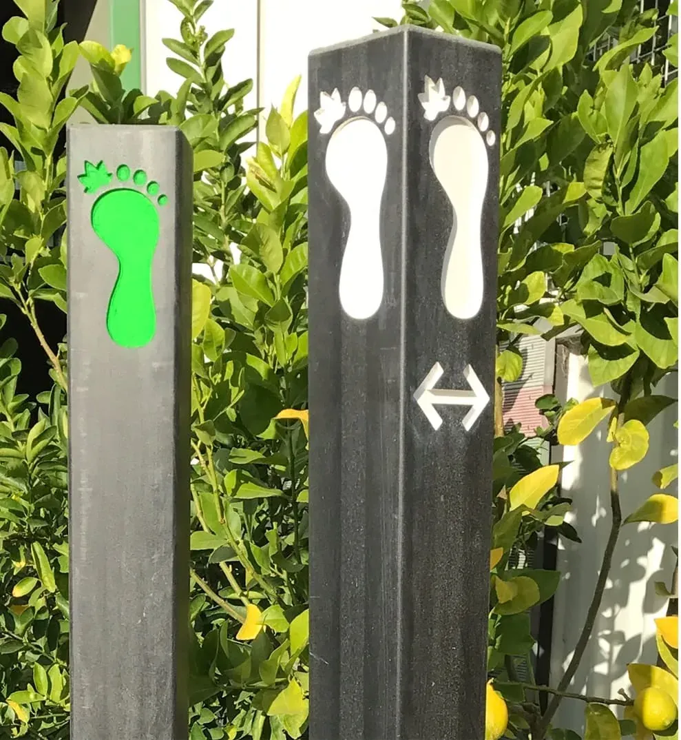 Bollard Signs | APR Composites | 08 8359 4999 | Bollard Signage ...