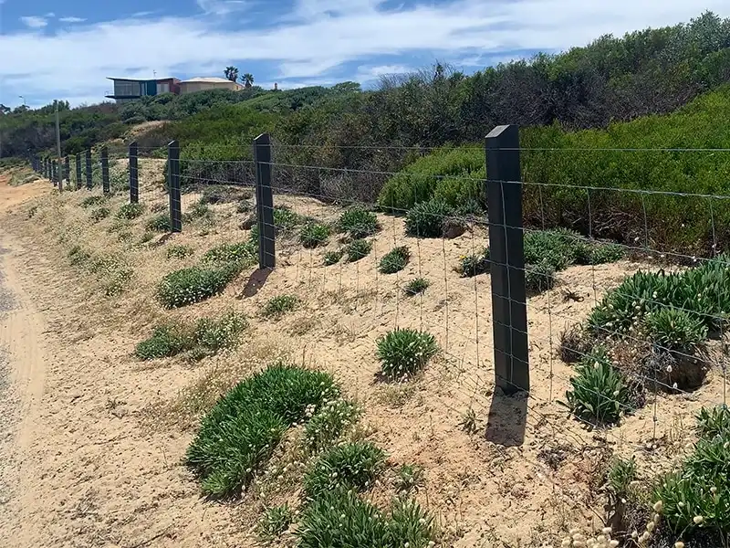 Fence Posts | APR Composites | 08 8359 4999 | Fencing Posts | Fence ...