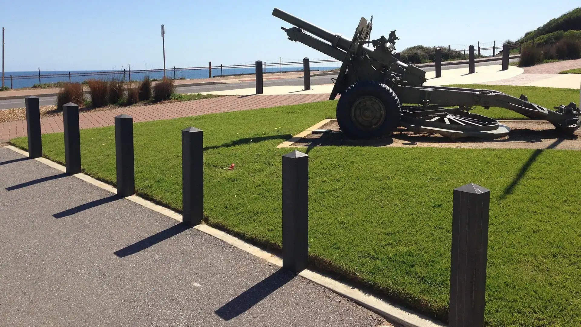 Square Bollards | APR Composites | 08 8359 4999 | Cubic Bollards | Box ...