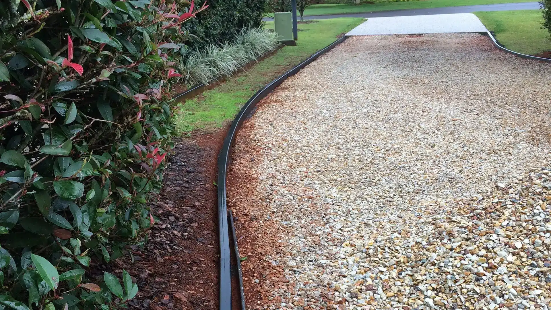Garden & Path Edging | APR Composites | 08 8359 4999 | Landscape Edging ...